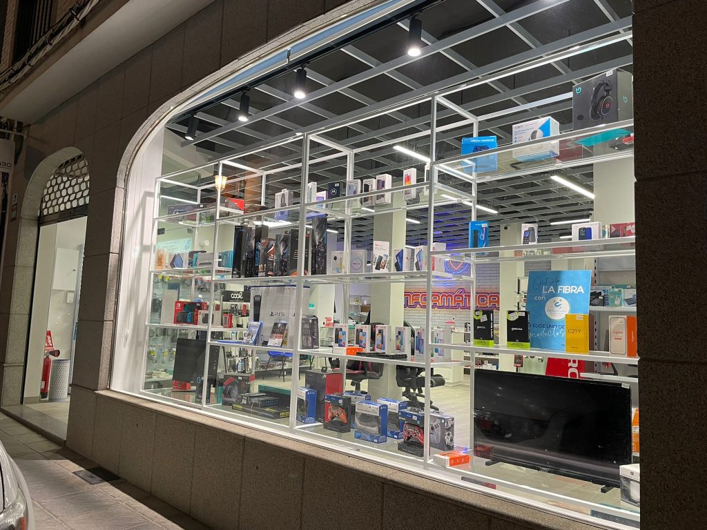 Cómo ha cambiado el mercado informático minorista en 2025: tendencias ...